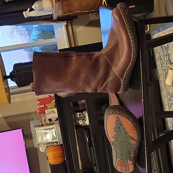 Born | Shoes | Born Ladies Leather Calf Boots Euc 95 | Poshmark
